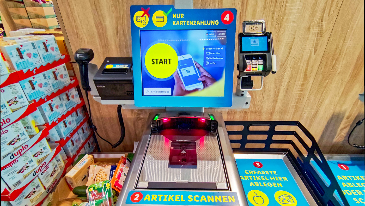 KI, übernehmen Sie! SB-Kassen bei Lidl, Aldi, Rewe & Co. – abbauen oder upgraden? - Supermarktblog
