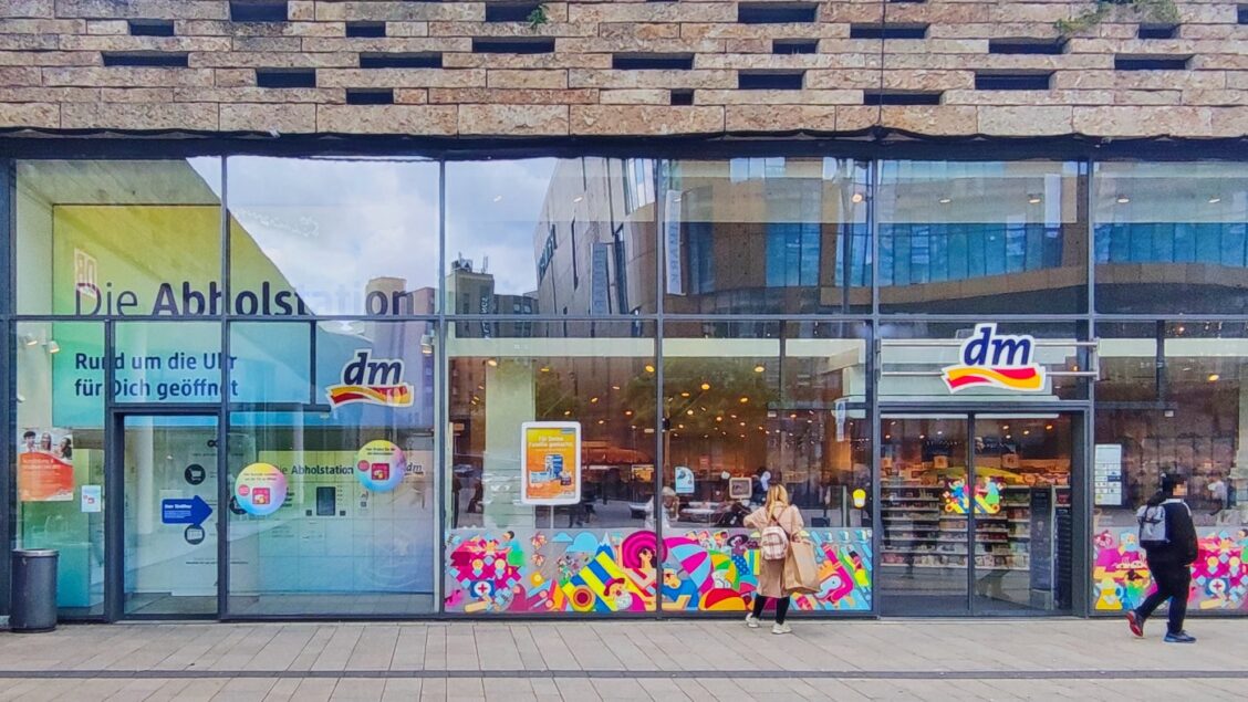 dm erweitert die Zustellzeiten für die Express-Lieferung und testet die ...